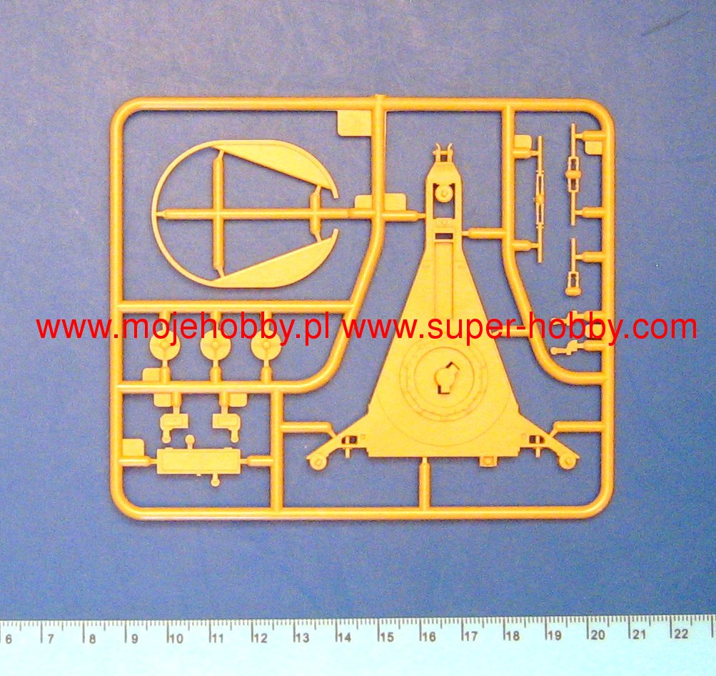 German Telemeter KDO Kommandogerät 40 with Sd.Anh.52 Trailer ...