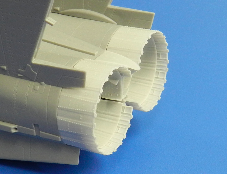 R15-300 turbojet engine exhaust nozzle of the MiG-25RB aircraft Amigo ...