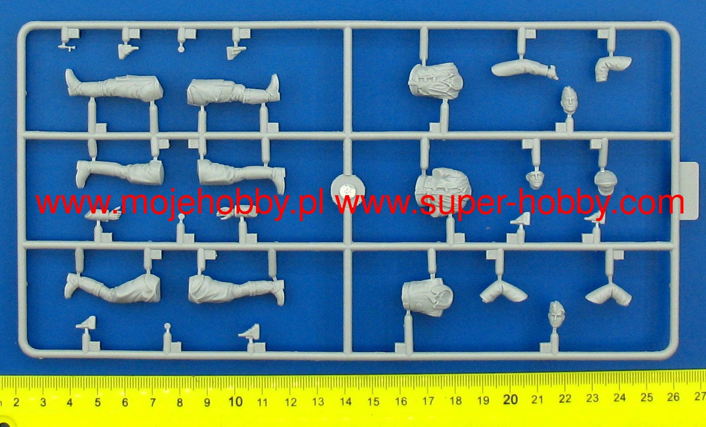 German Luftwaffe Pilots (1939-1945) (3 figures) ICM 32101