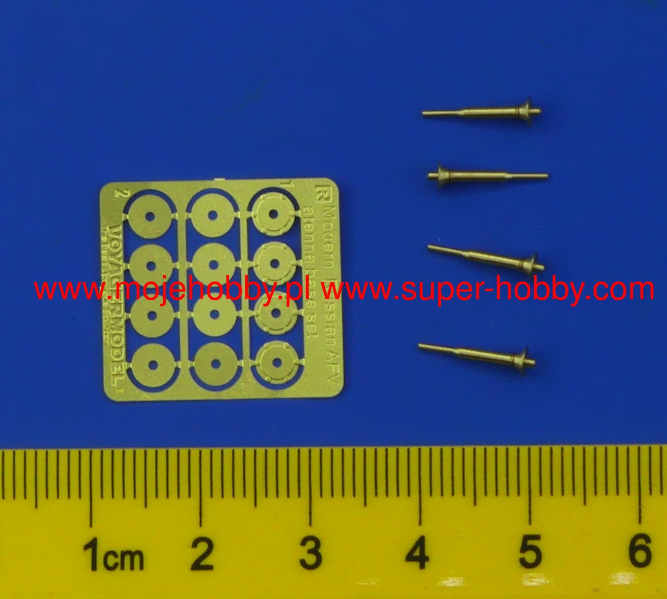 Modern Russian AFV Antenna Base Set1 Quad Set VoyagerModel.Co.Ltd -PEA210